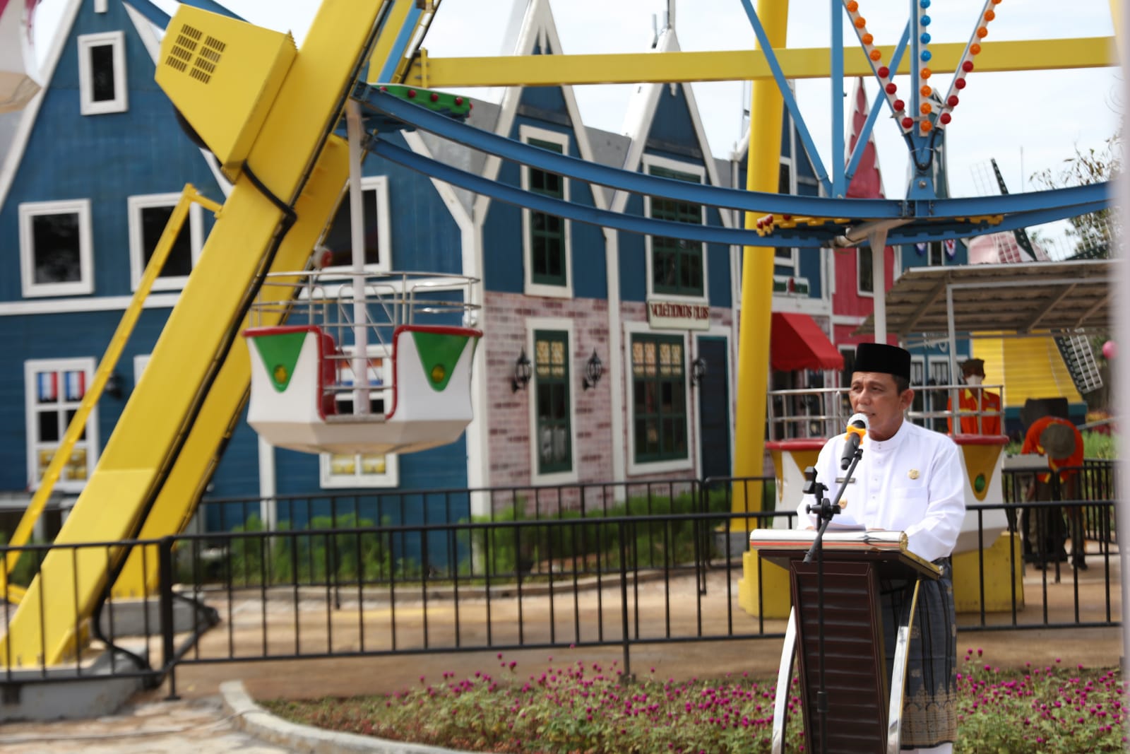 Perkuat Pariwisata Kepri, Gubernur Buka Trans Studio Garden - datakepri.com